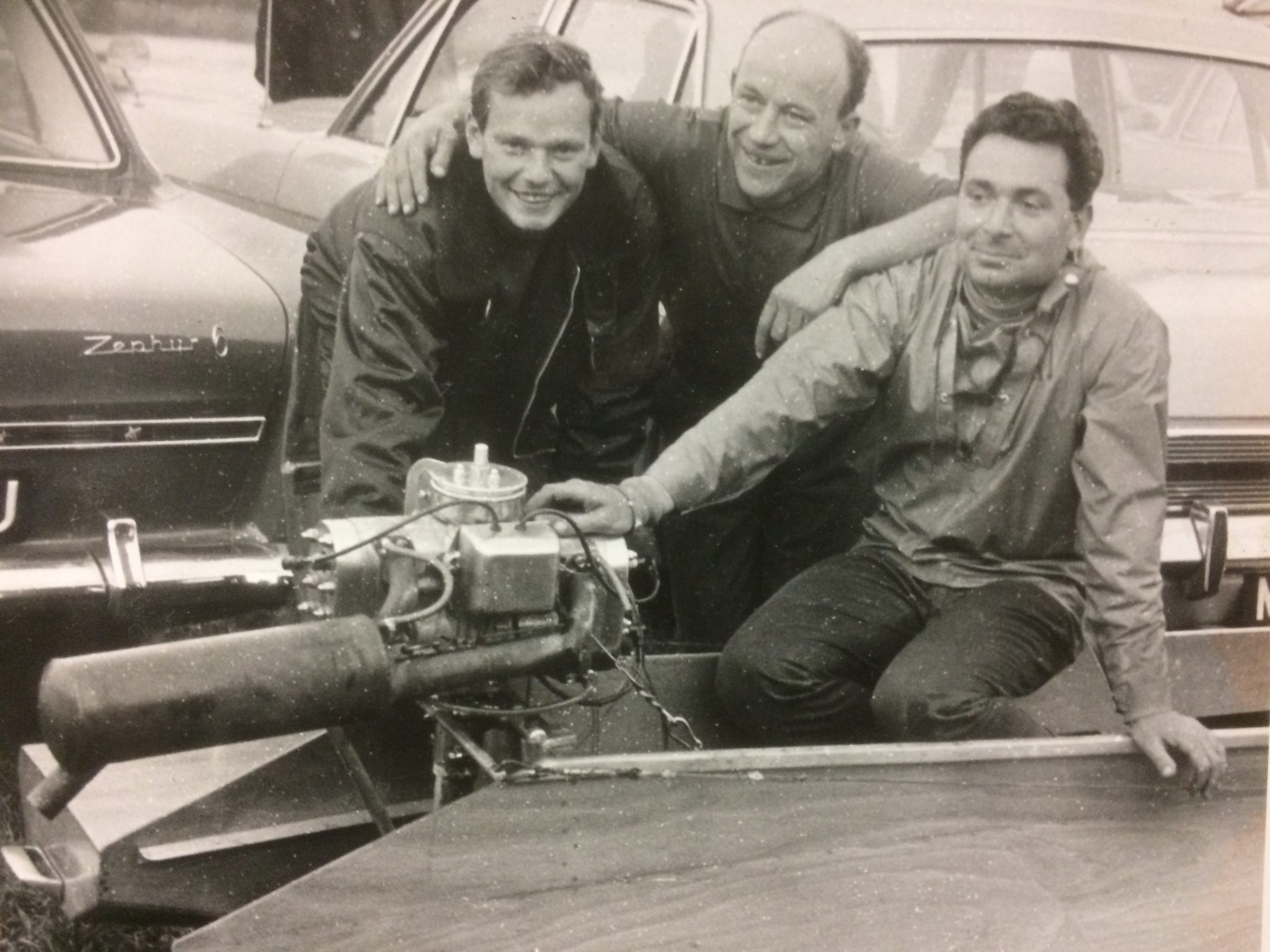 Restaurierung eines „König VC 67“ durch Olaf Koenig – Real Boat Racing